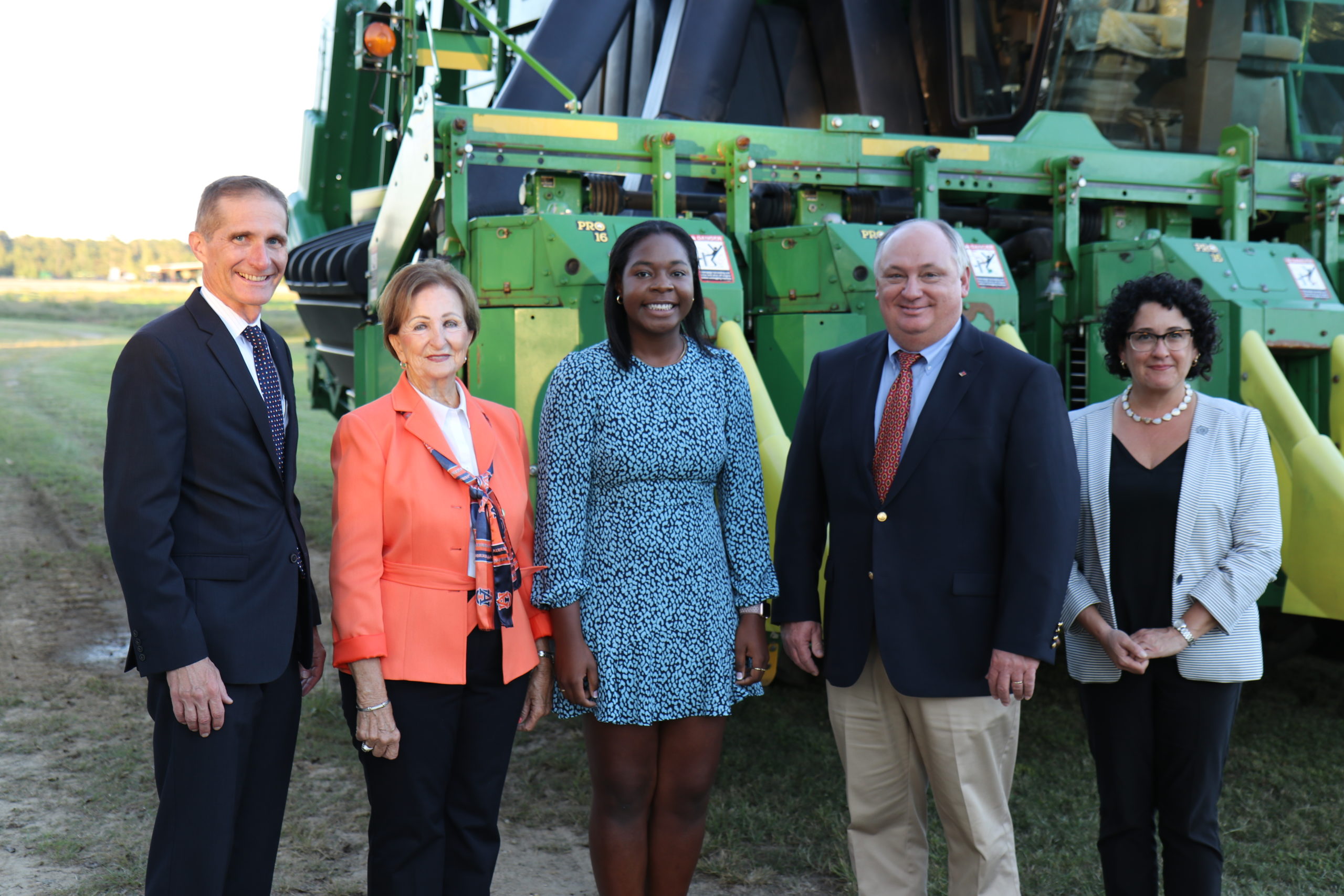 Farmers Federation Awards $133,250 To Auburn Ag, Forestry Students ...